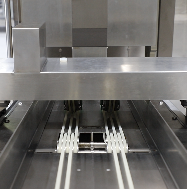 High Speed Packaging Machines | Flexible Form Fill Seal Packaging Machine